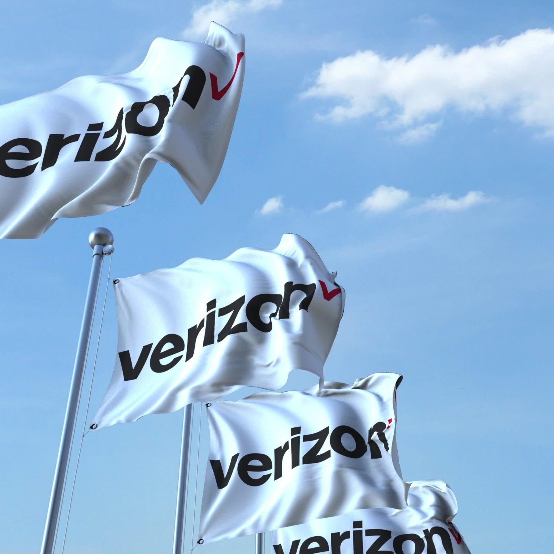 Verizon reorganizes into consumer, business and media units