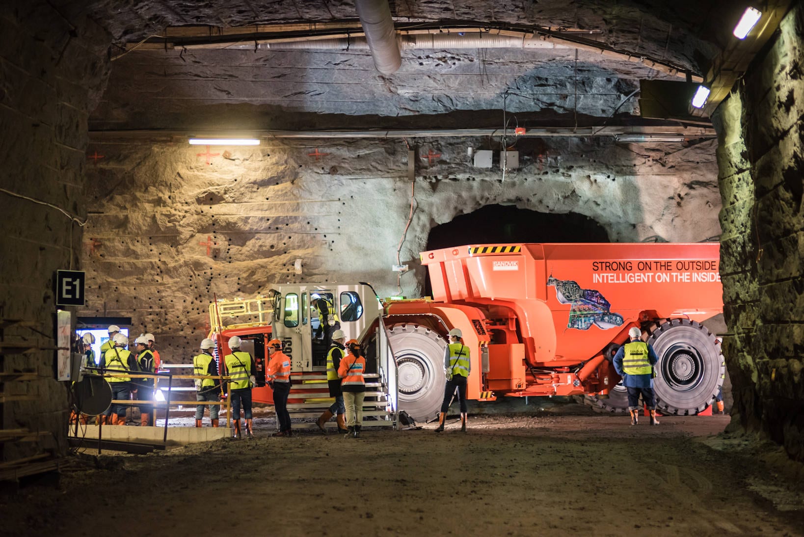 Nokia intros private 5G SA for industry, ties-up 5G mining deal with ...